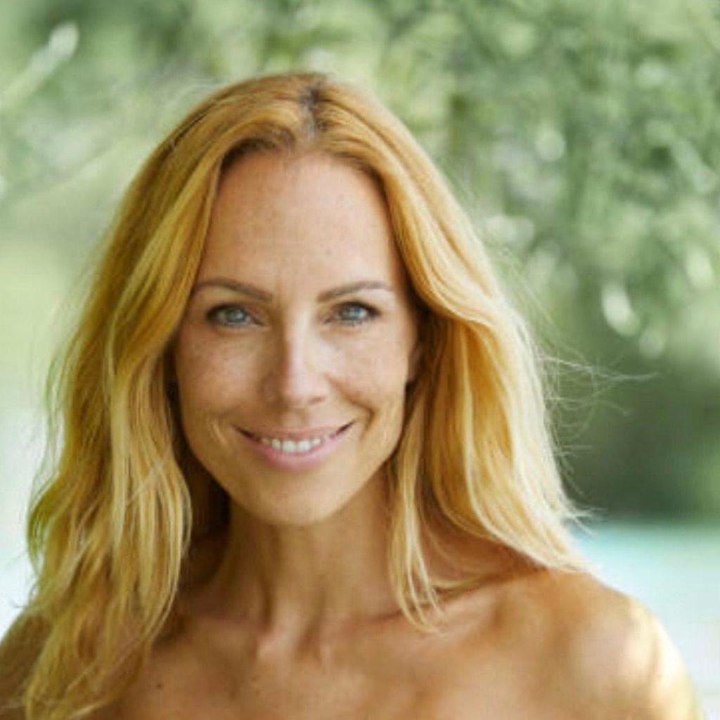 FREE Psychic Reading 92% Accuracy & No Card Required! - PsychicGuild.com